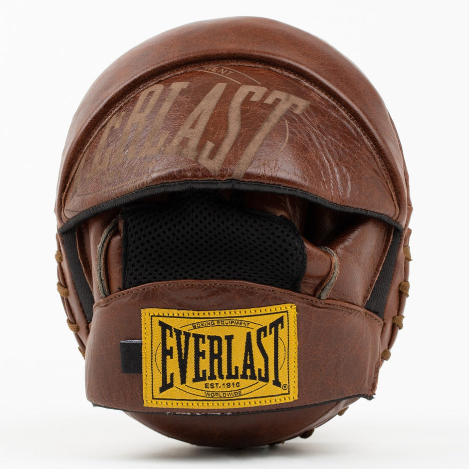 Everlast Boxing & MMA Coaching Equipment